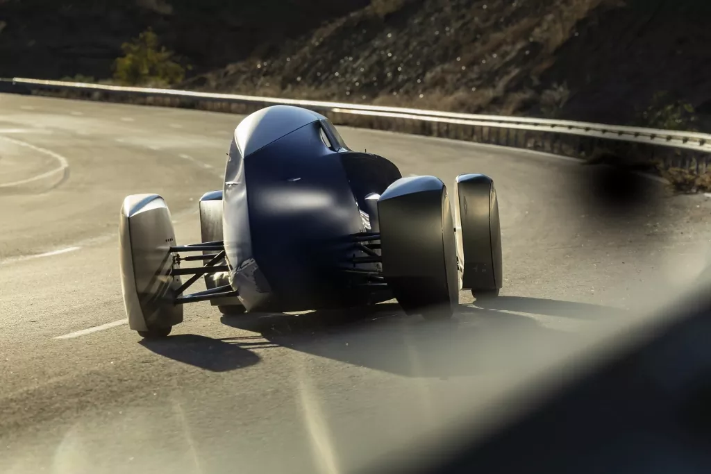 Renault Filante Record 2025: 1 008 km bez nabíjania so spotrebou 7,8 ...